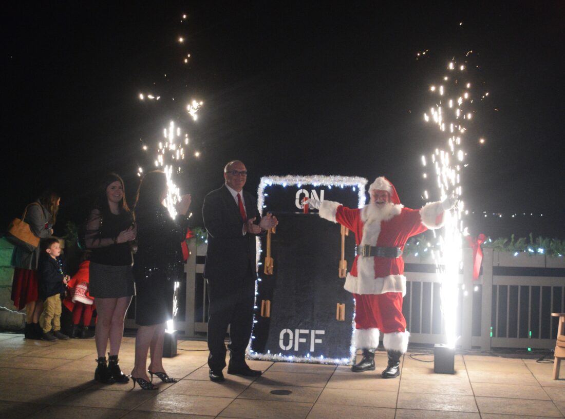Making Spirits Bright: Oglebay Turns On Festival of Lights for the ...
